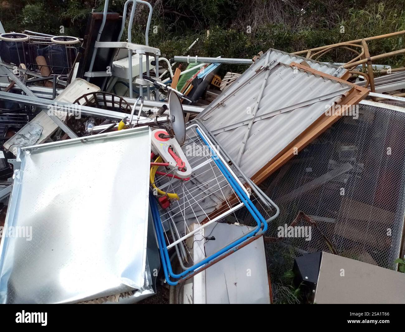 Metal objects to recycle. Recycling 016852 035 Stock Photo - Alamy