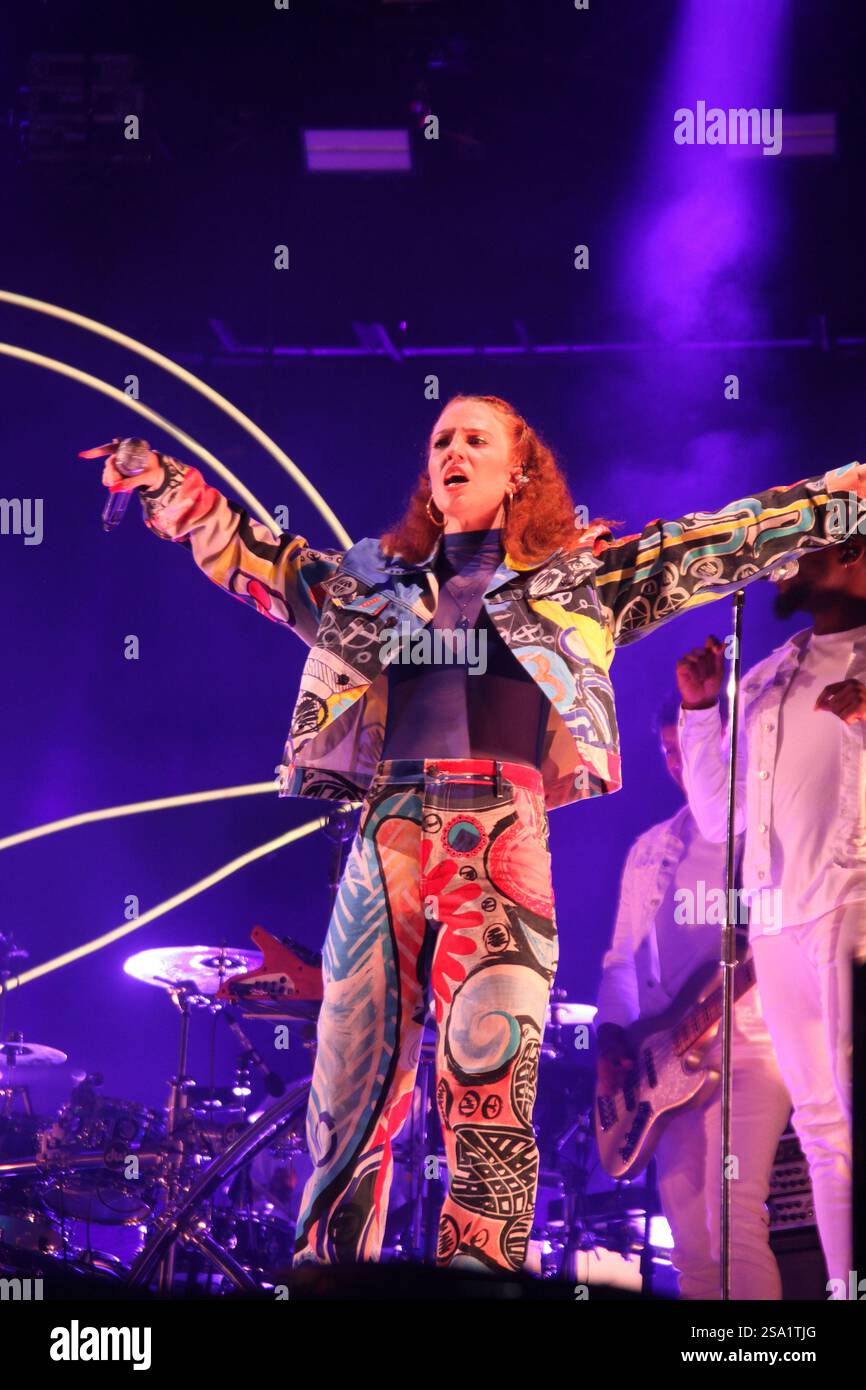 Jess Glynne Performing Live during The Big Feastival, Kingham ...