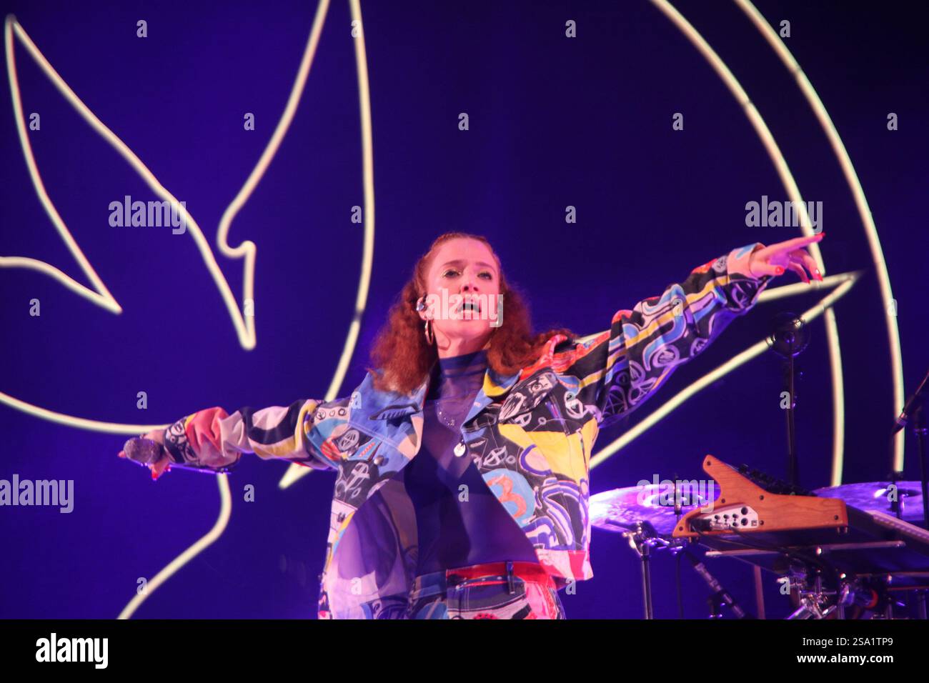 Jess Glynne Performing Live during The Big Feastival, Kingham ...