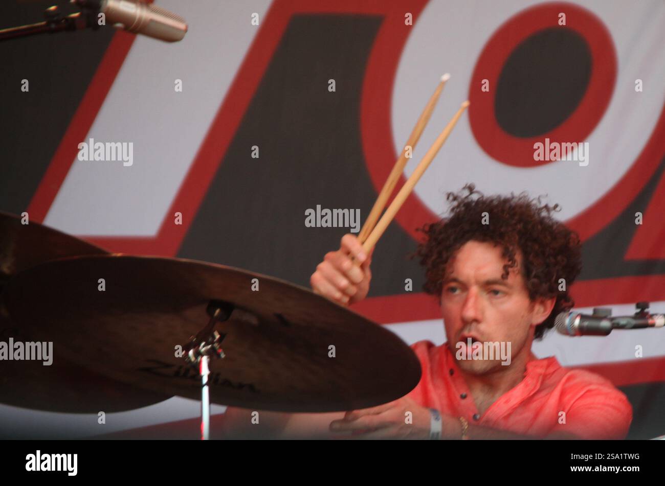 The Zutons Performing Live during The Big Feastival, Kingham ...