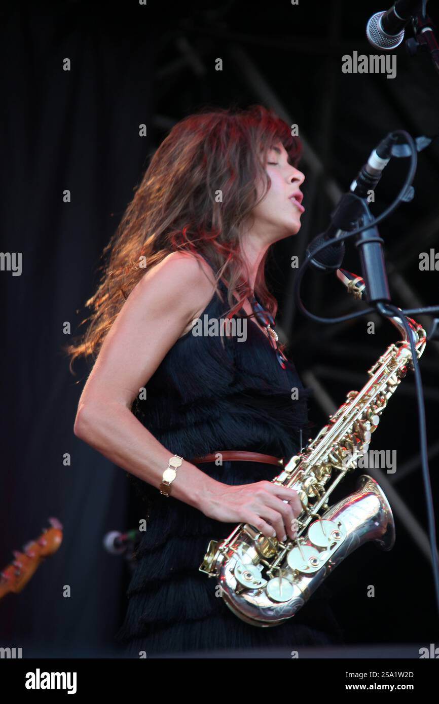 The Zutons Performing Live during The Big Feastival, Kingham ...