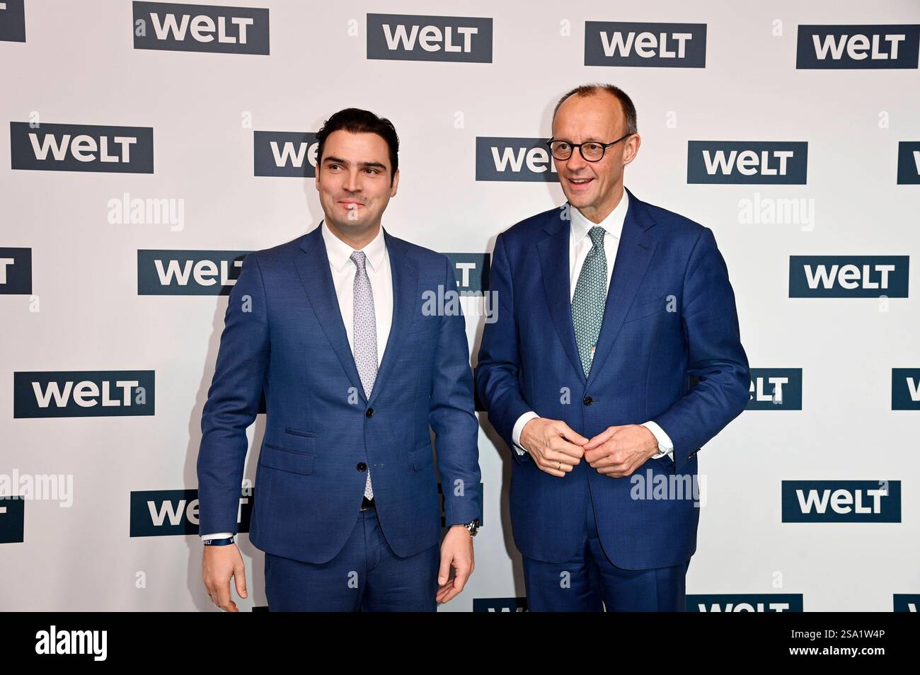 Jan Philipp Burgard und Friedrich Merz beim 16. WELT-Wirtschaftsgipfel ...
