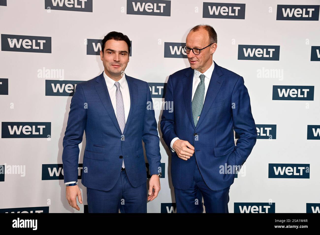 Jan Philipp Burgard und Friedrich Merz beim 16. WELT-Wirtschaftsgipfel ...
