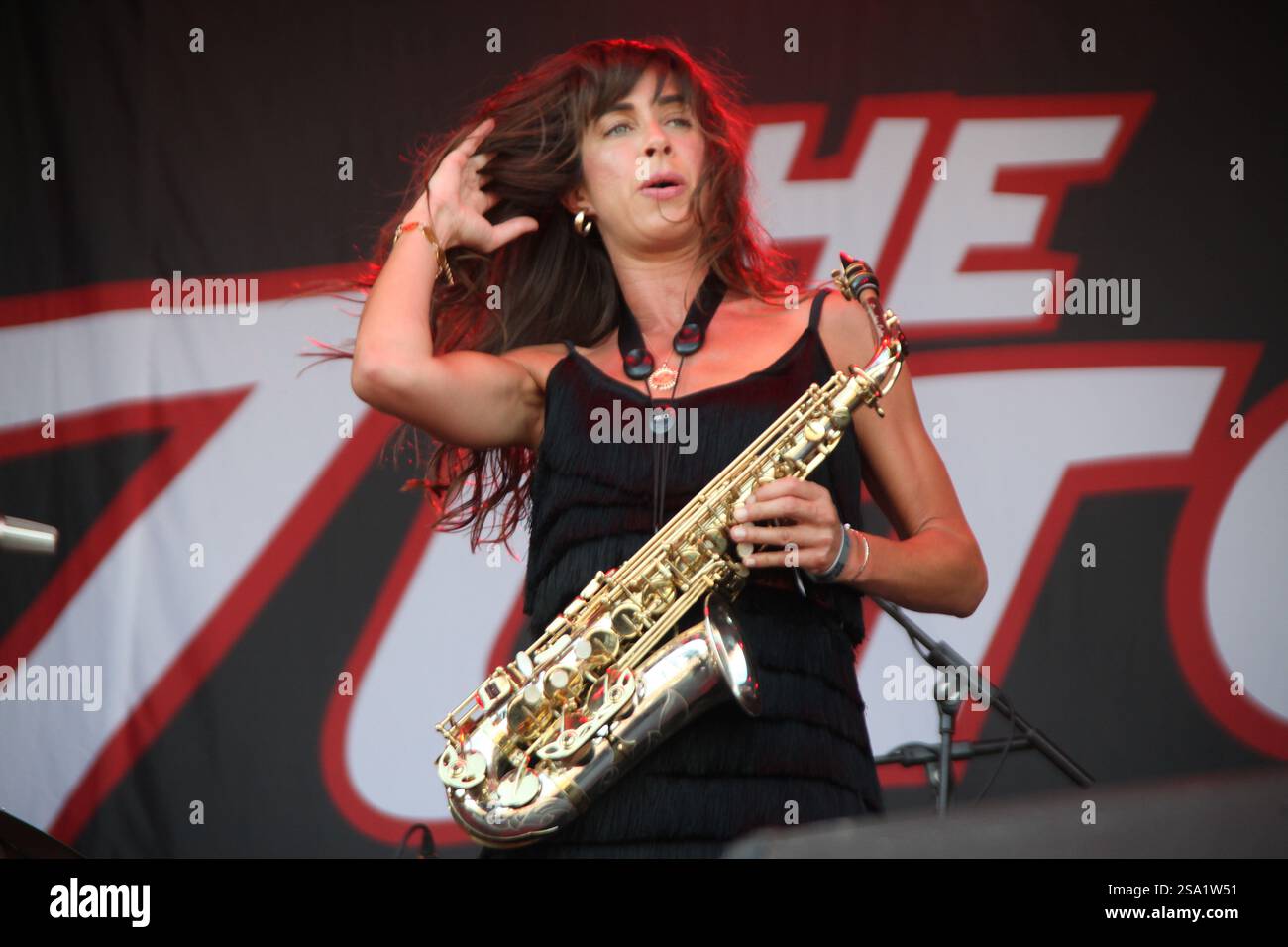 The Zutons Performing Live during The Big Feastival, Kingham ...