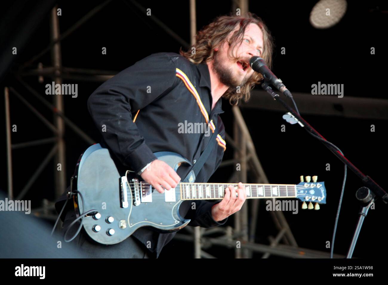 The Zutons Performing Live during The Big Feastival, Kingham ...