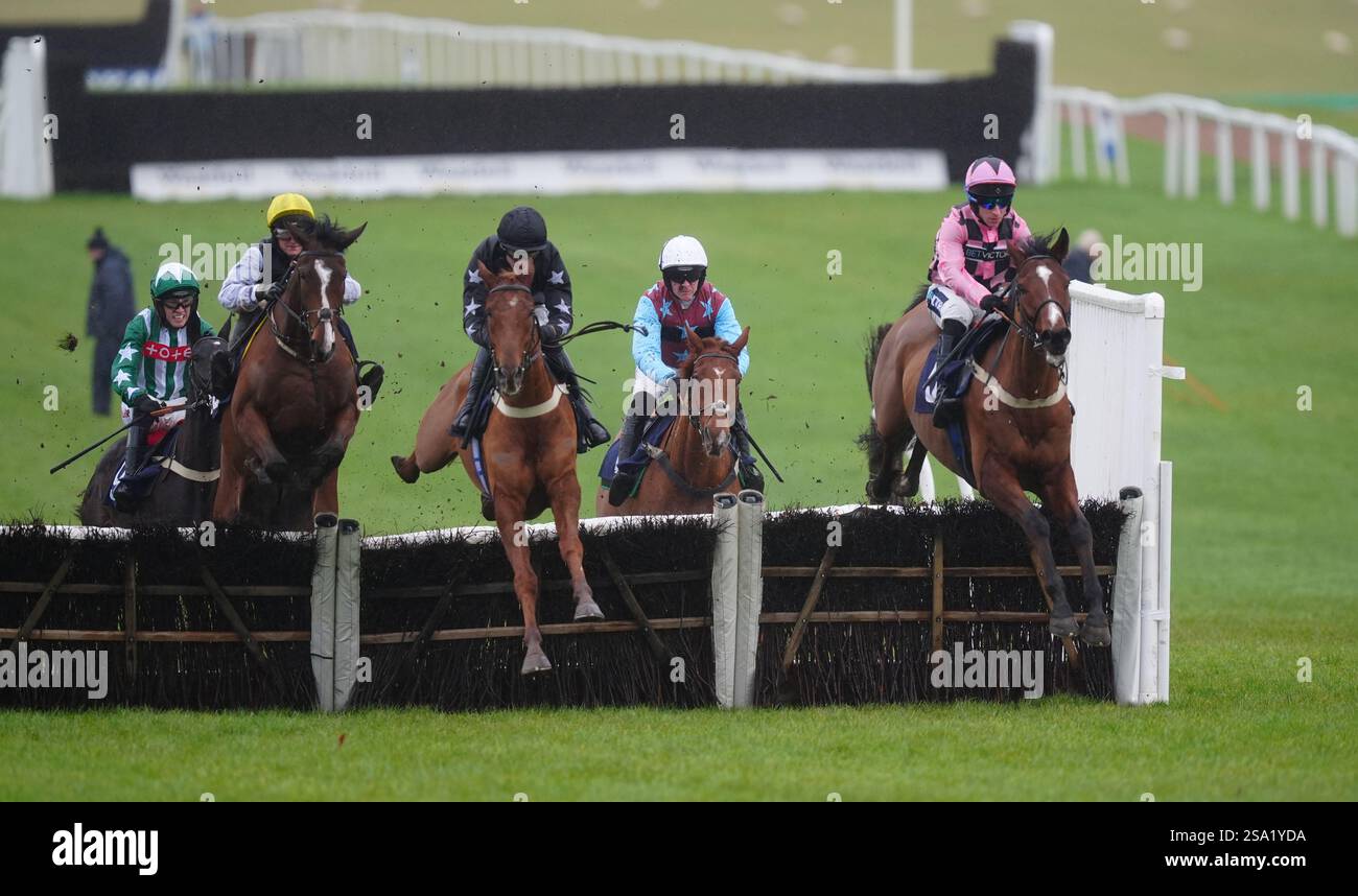 Livingit Du Large ridden by Gavin Sheehan (right) in action on the ...