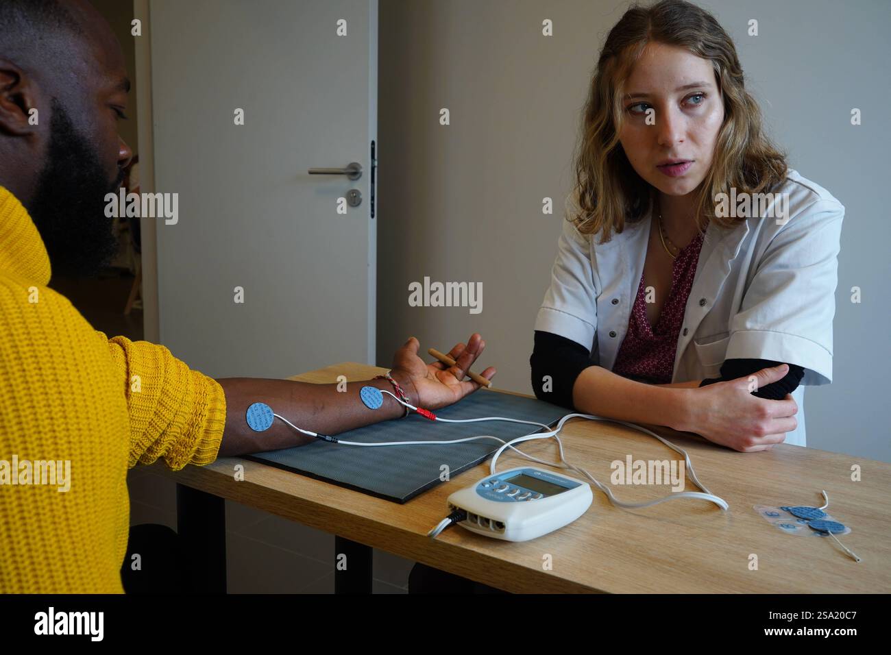 Physiotherapy center specializing in hand, elbow and shoulder ...