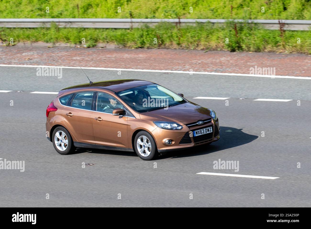Ford focus estate car hi-res stock photography and images - Alamy