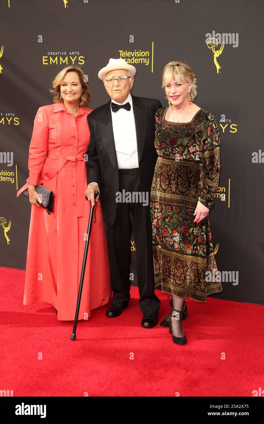 Norman Lear, Lyn Lear and guest at the 71st Annual Primetime Creative ...
