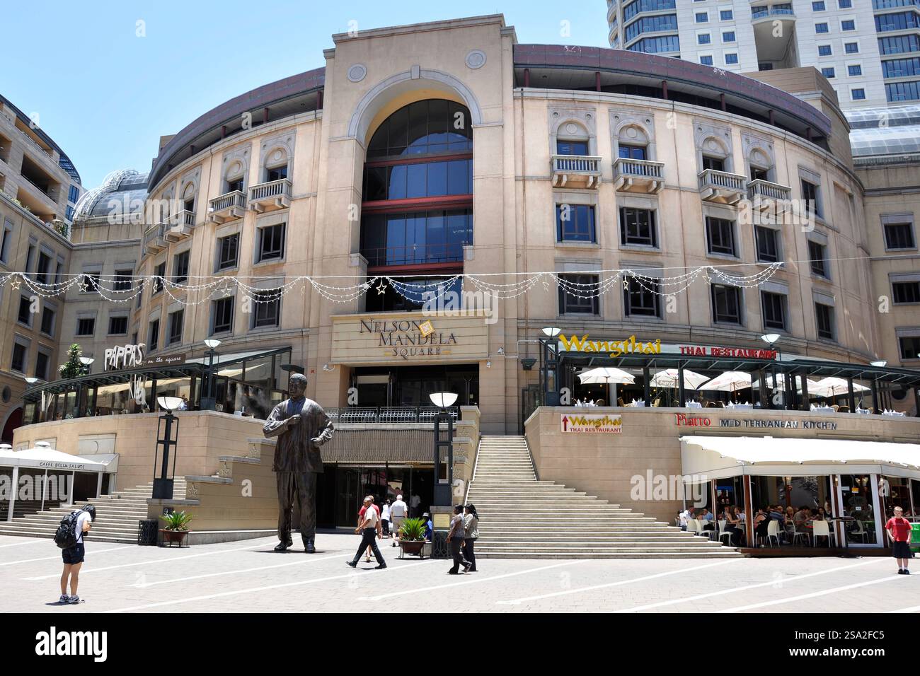 Nelson Mandela Square. Johannesburg. South Africa Stock Photo - Alamy