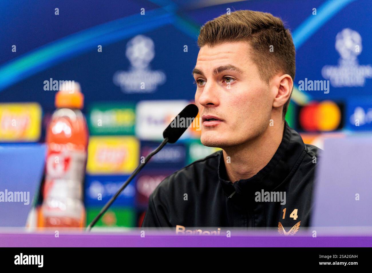 Leverkusen, Deutschland. 28th Jan, 2025. Patrick Schick (Bayer 04 ...