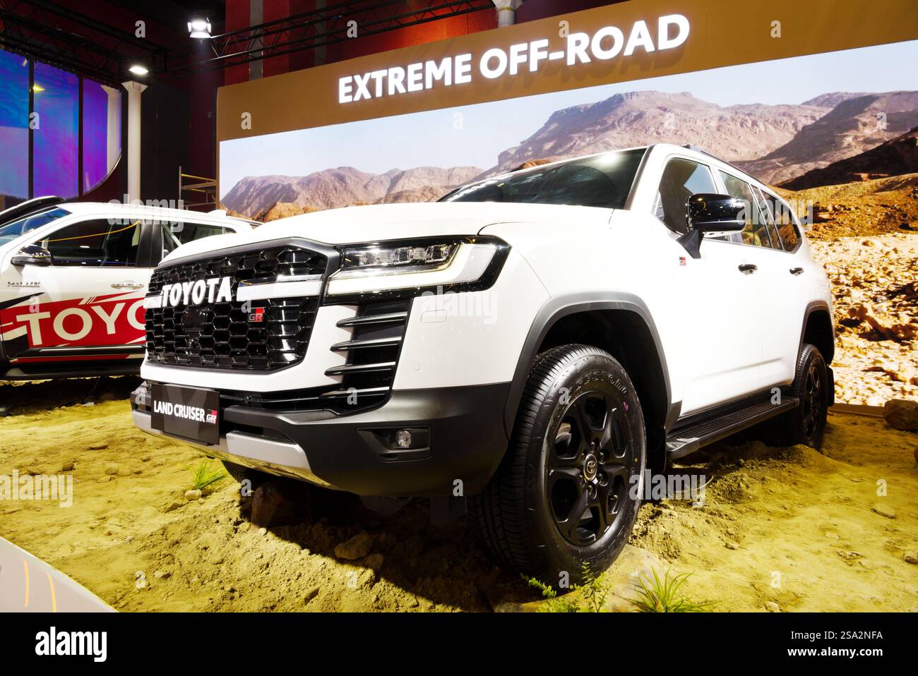 2025 toyota land cruiser hi-res stock photography and images - Alamy