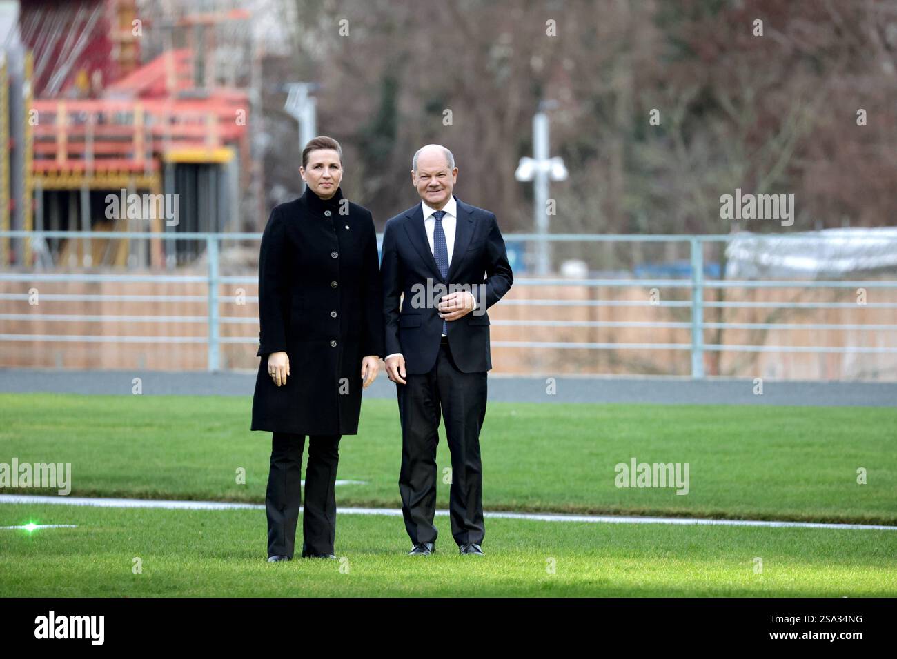 Mette Frederiksen, Ministerpraesidentin des Koenigreichs Daenemark, und ...
