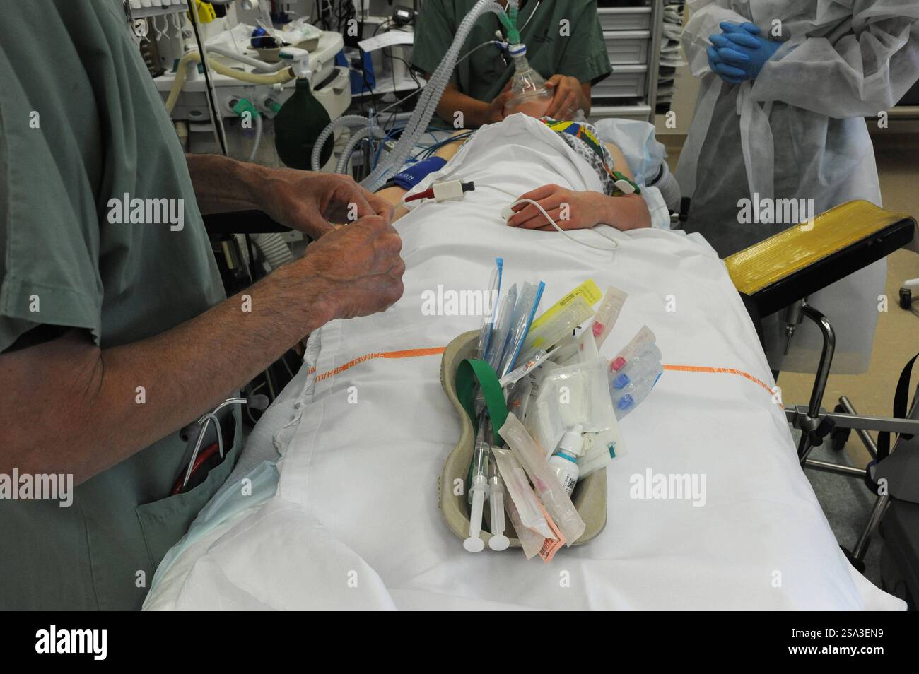 Anesthesia of an adult patient in the operating room. Anesthesia 016926 ...