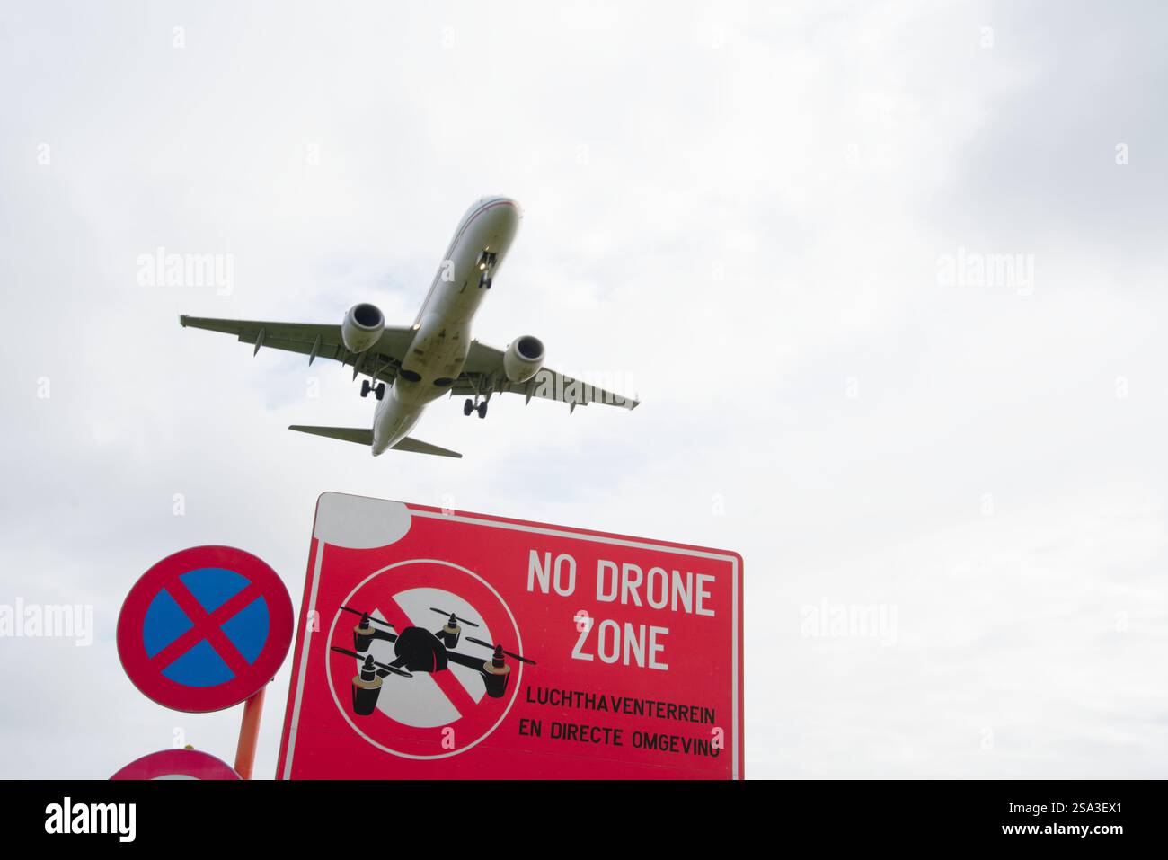 High-Flying Contradiction: Plane Passes Over 'No Drone Zone' Sign with ...