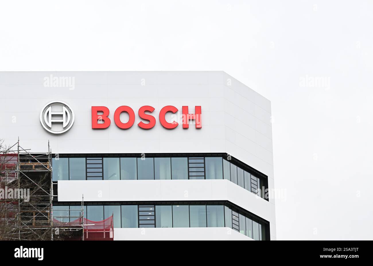 Gerlingen, Germany. 28th Jan, 2025. The logo of the Bosch technology ...