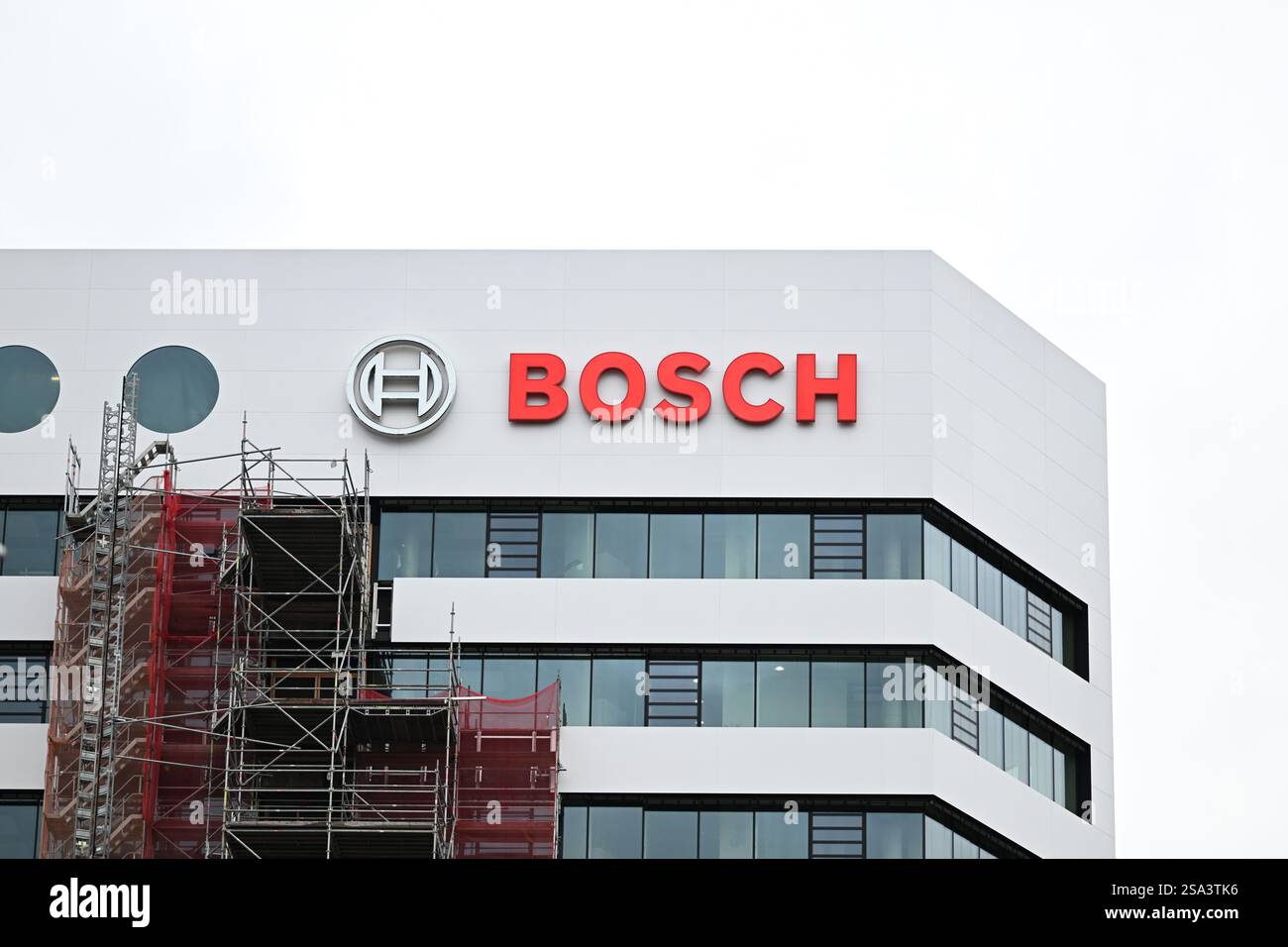 Gerlingen, Germany. 28th Jan, 2025. The logo of the Bosch technology ...