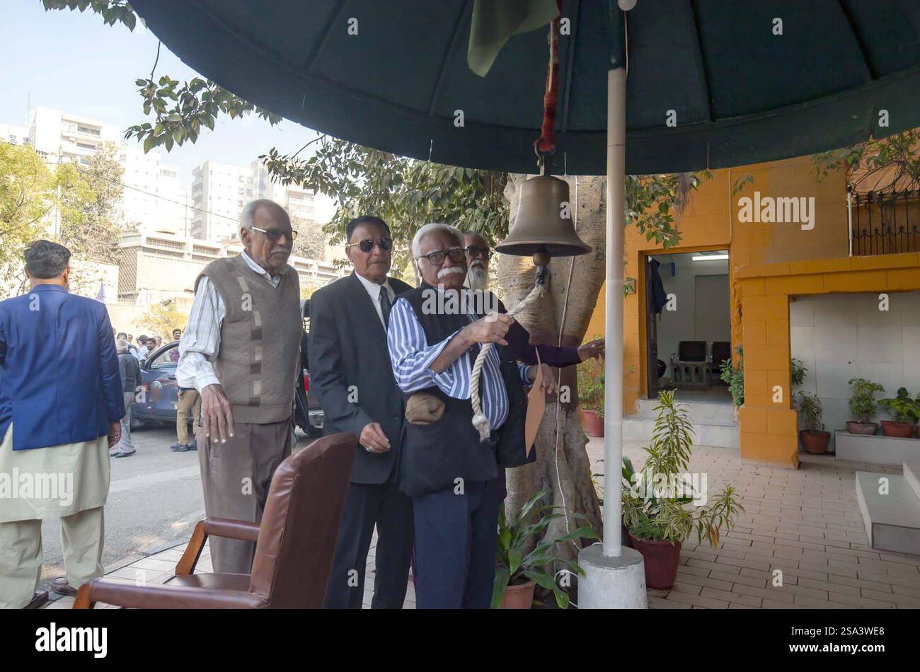 Retired teachers of the Federal Urdu University of Arts, Science and ...