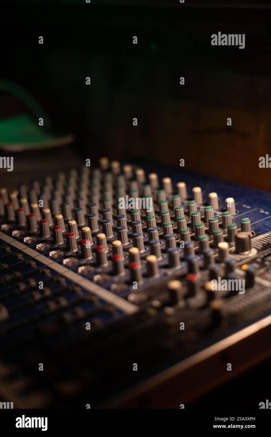 Old mixing console. Sound engineer's workplace in night club Stock ...
