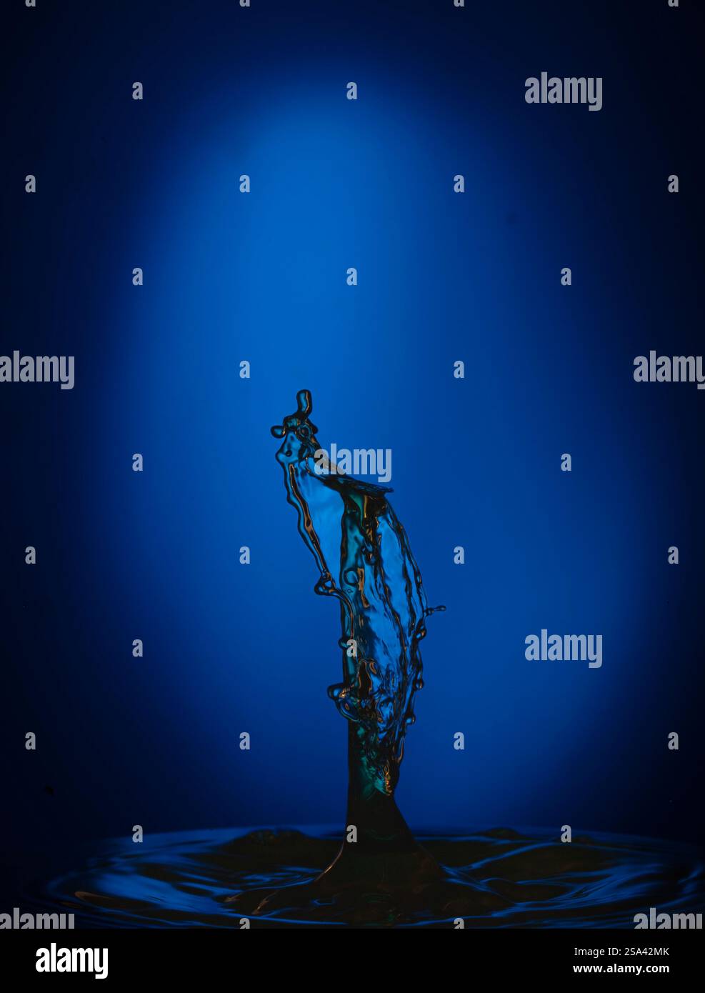 Arresting, ethereal, colour infused, imaginative water collision, macro ...