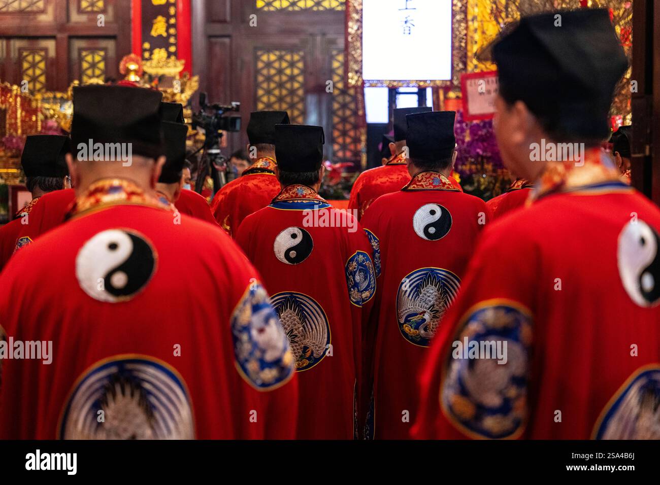 Taoist priests at the Wong Tai Sin Temple to welcome the Lunar New Year ...