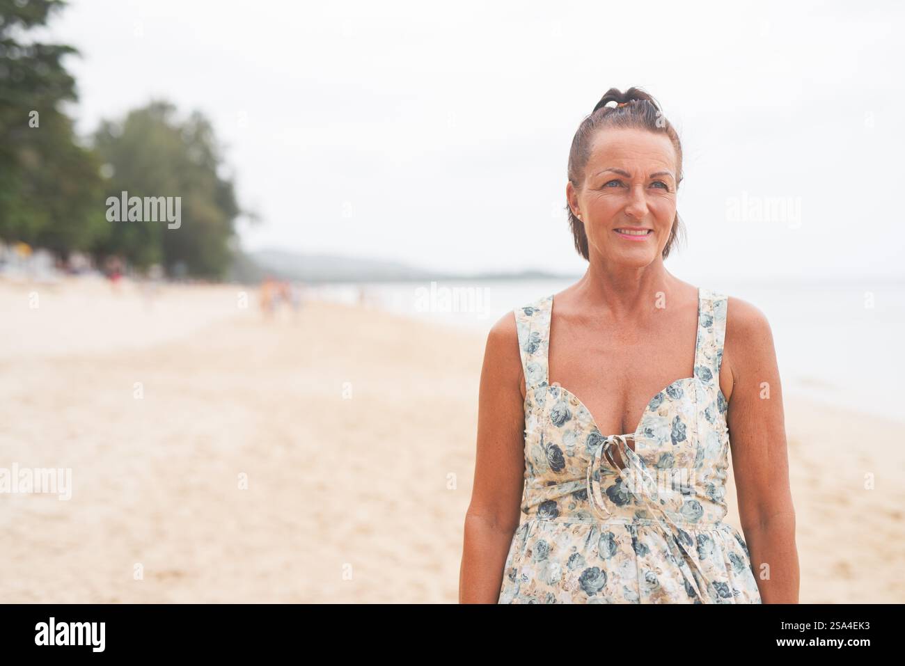 Mature woman old beautiful hi-res stock photography and images - Alamy