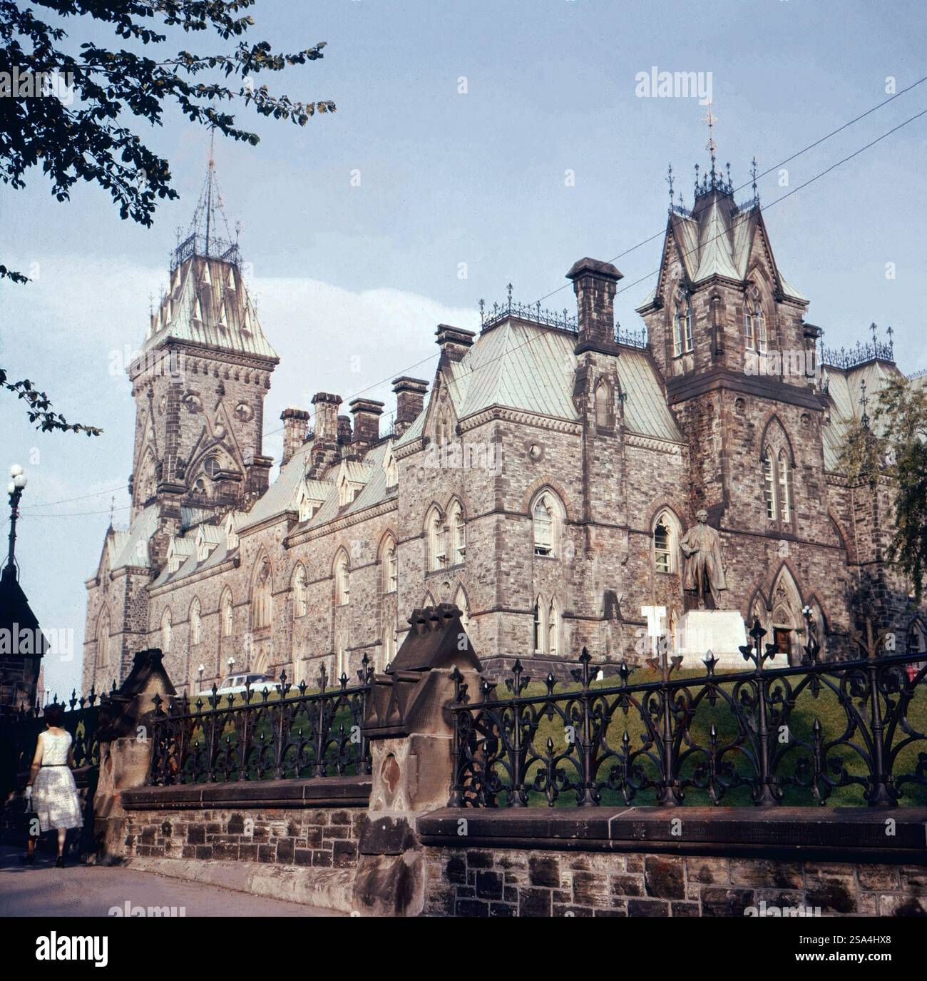 Der East Block auf dem Parlamentshügel in Ottawa, Kanada 1962. The East ...