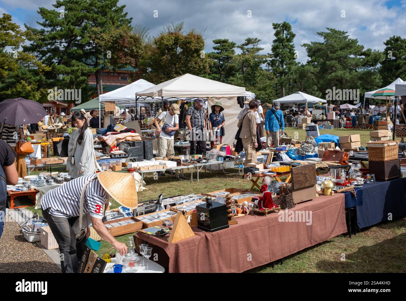 Heian Vintage Antiques Flea Market in Okazaki Park in Kyoto Japan Stock ...