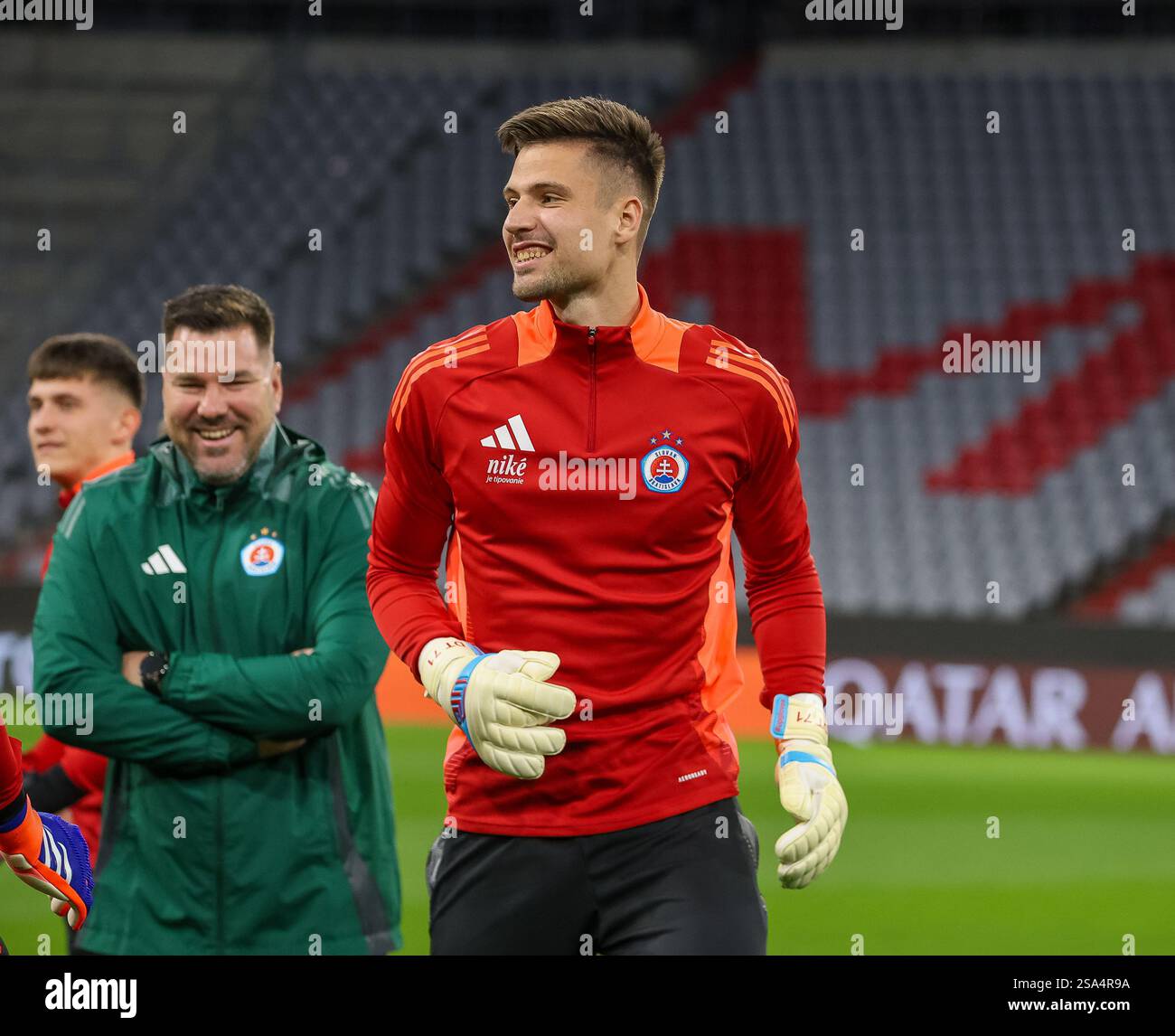 Dominik Takac (SK Slovan Bratislava, #71), GER, Abschlusstraining, SK ...