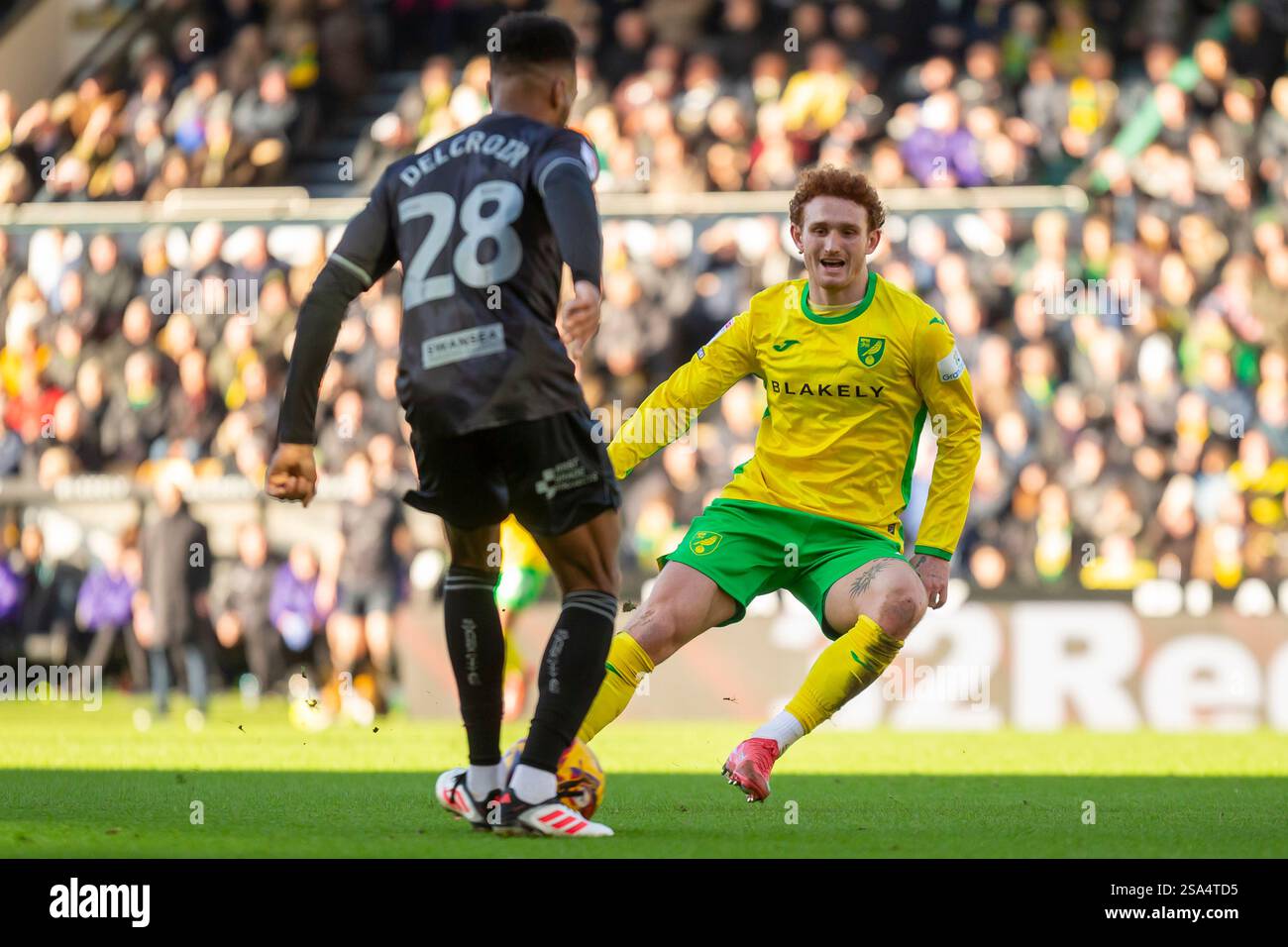 Josh Sargent of Norwich City puts pressure on Hannes Delcroix of ...