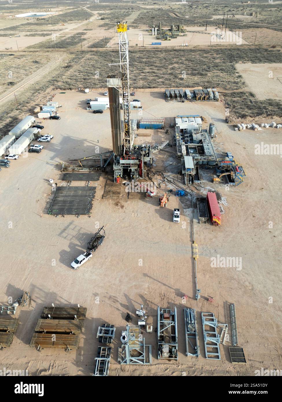 Aerial view of an oil production rig drilling operation in the Permian Basin of West Texas Stock ...
