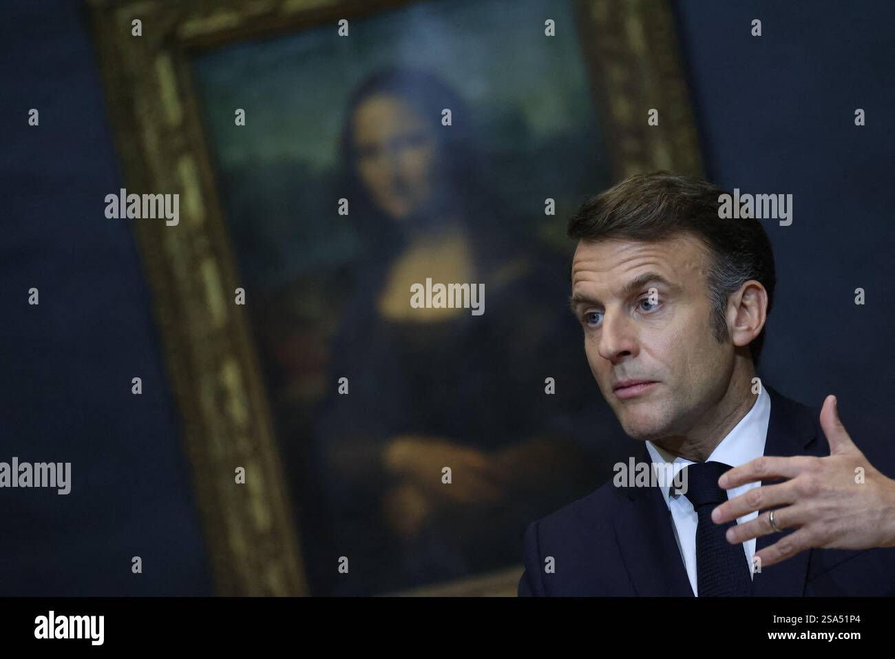 Paris, France. 28th Jan, 2025. French President Emmanuel Macron gives a ...