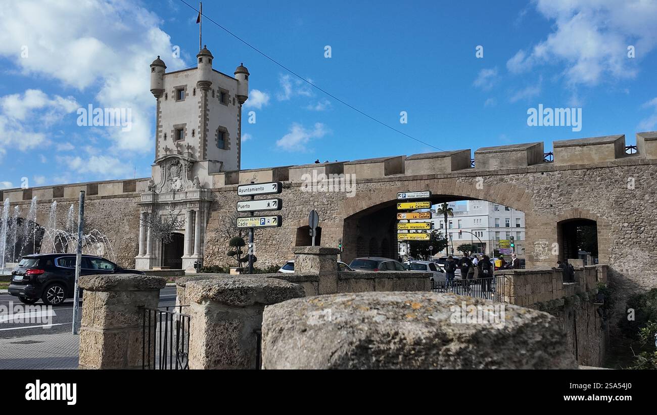 The Puerta de Tierra is an 18th-century gate in Cádiz, featuring two ...