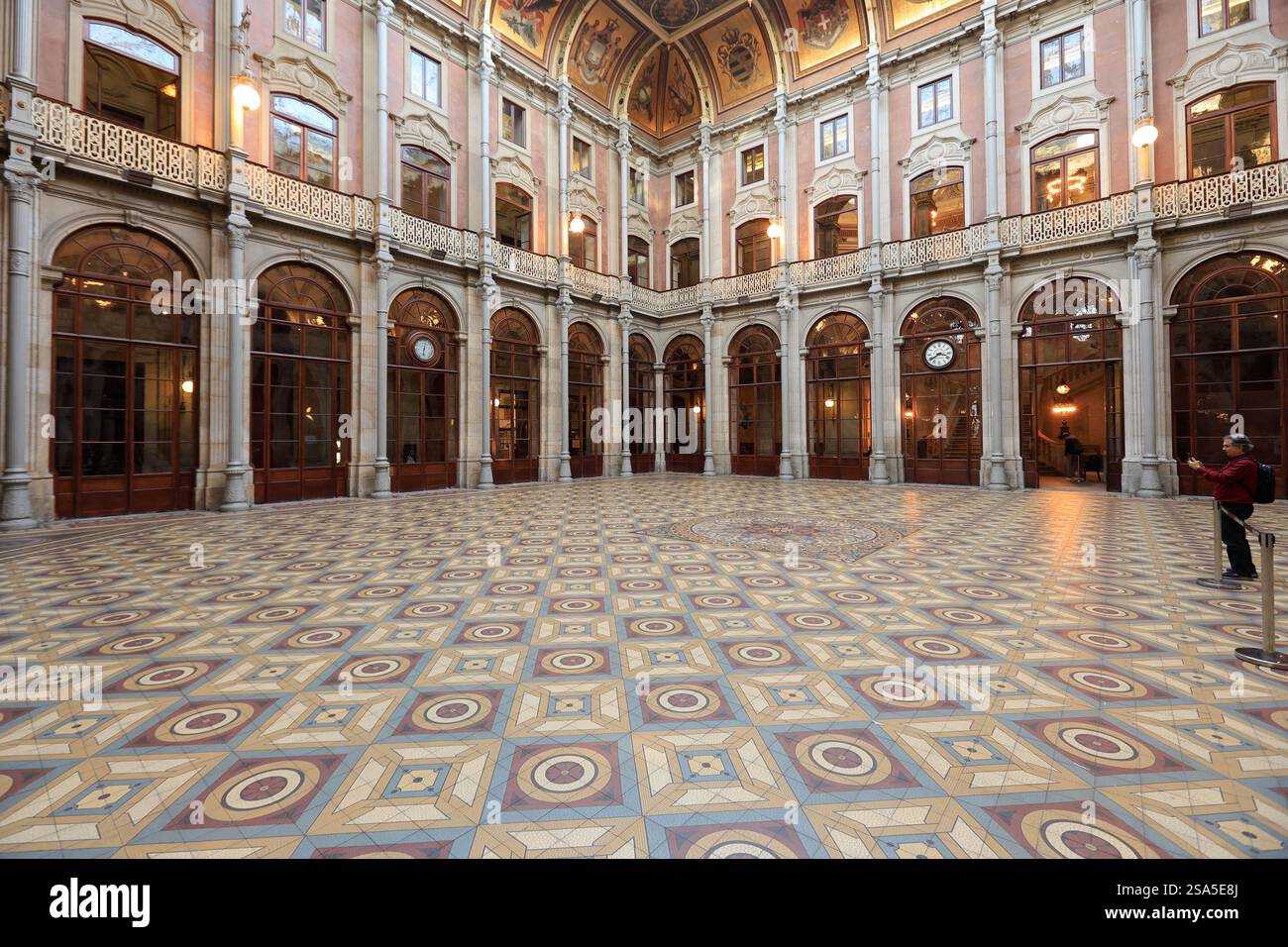 The large metallic octagonal dome with glass panels covered Hall of ...