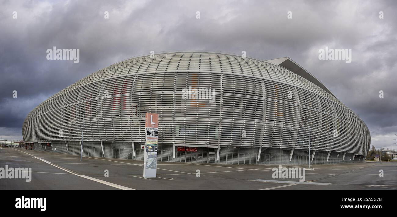 Lille, France. 28th Jan, 2025. LILLE, 28-01-2025. Decathlon Arena Stade ...