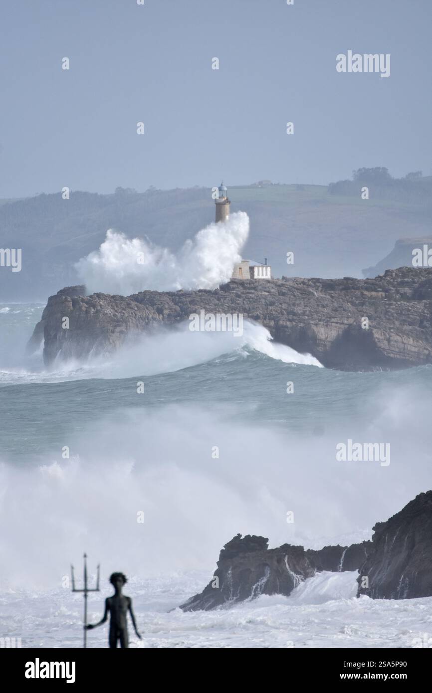 Santander, Cantabria, Spain, January 28, 2025, Waves crash against the ...