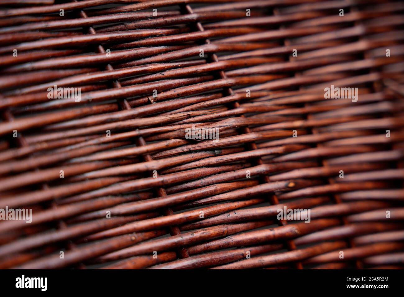 detail of brown wicker basket Stock Photo - Alamy