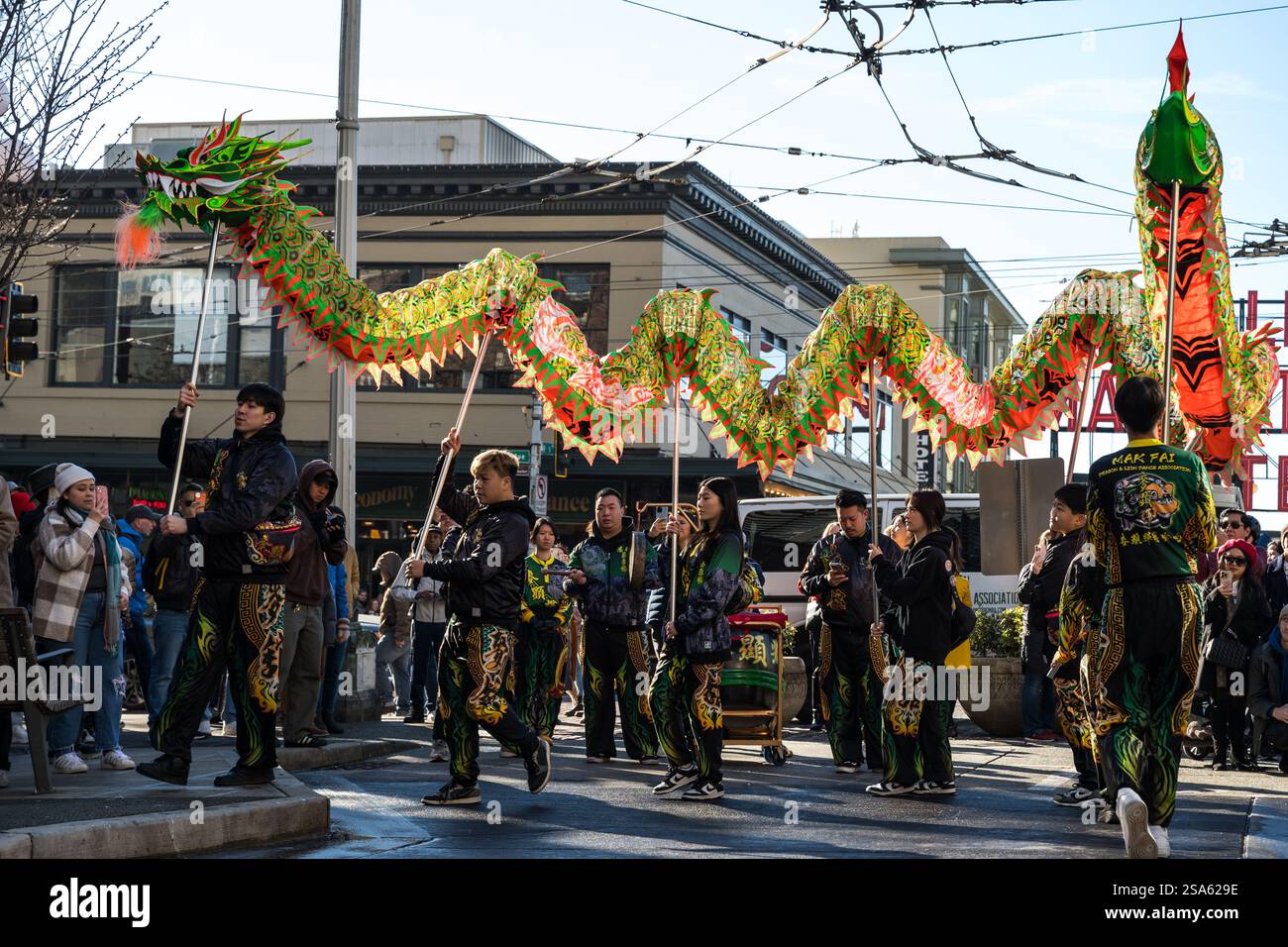 Seattle, USA. 26th Jan 2025. Pike street Chinese Lunar New Year Lion ...