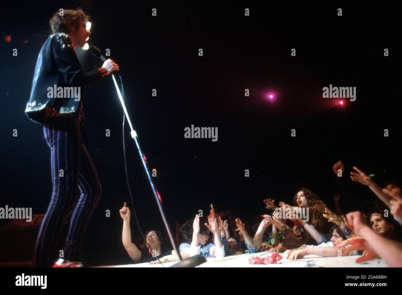 J geils band 1982 hi-res stock photography and images - Alamy