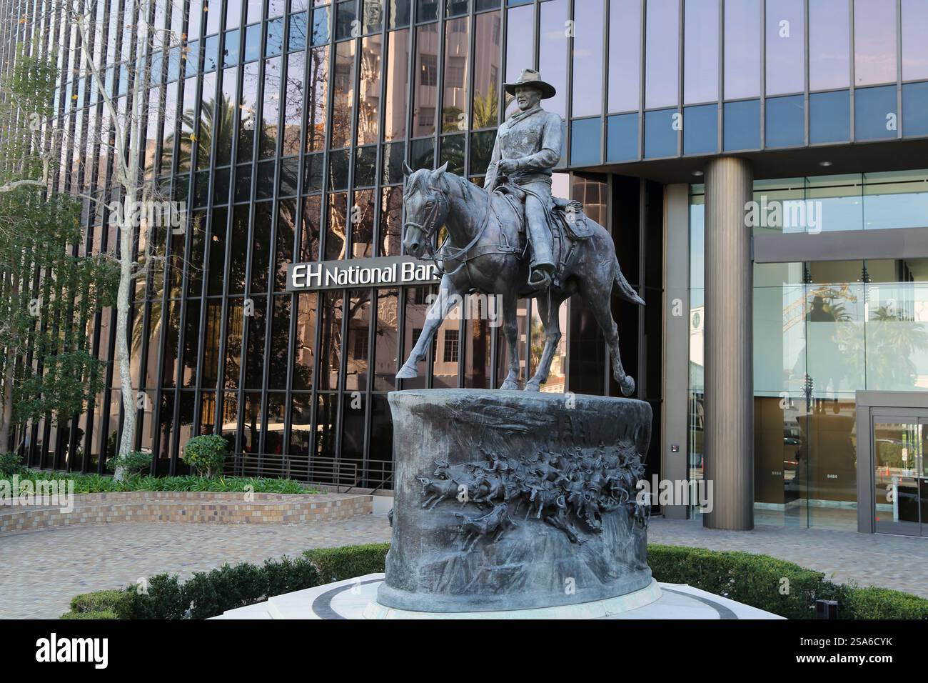 John wayne on holiday hi-res stock photography and images - Alamy