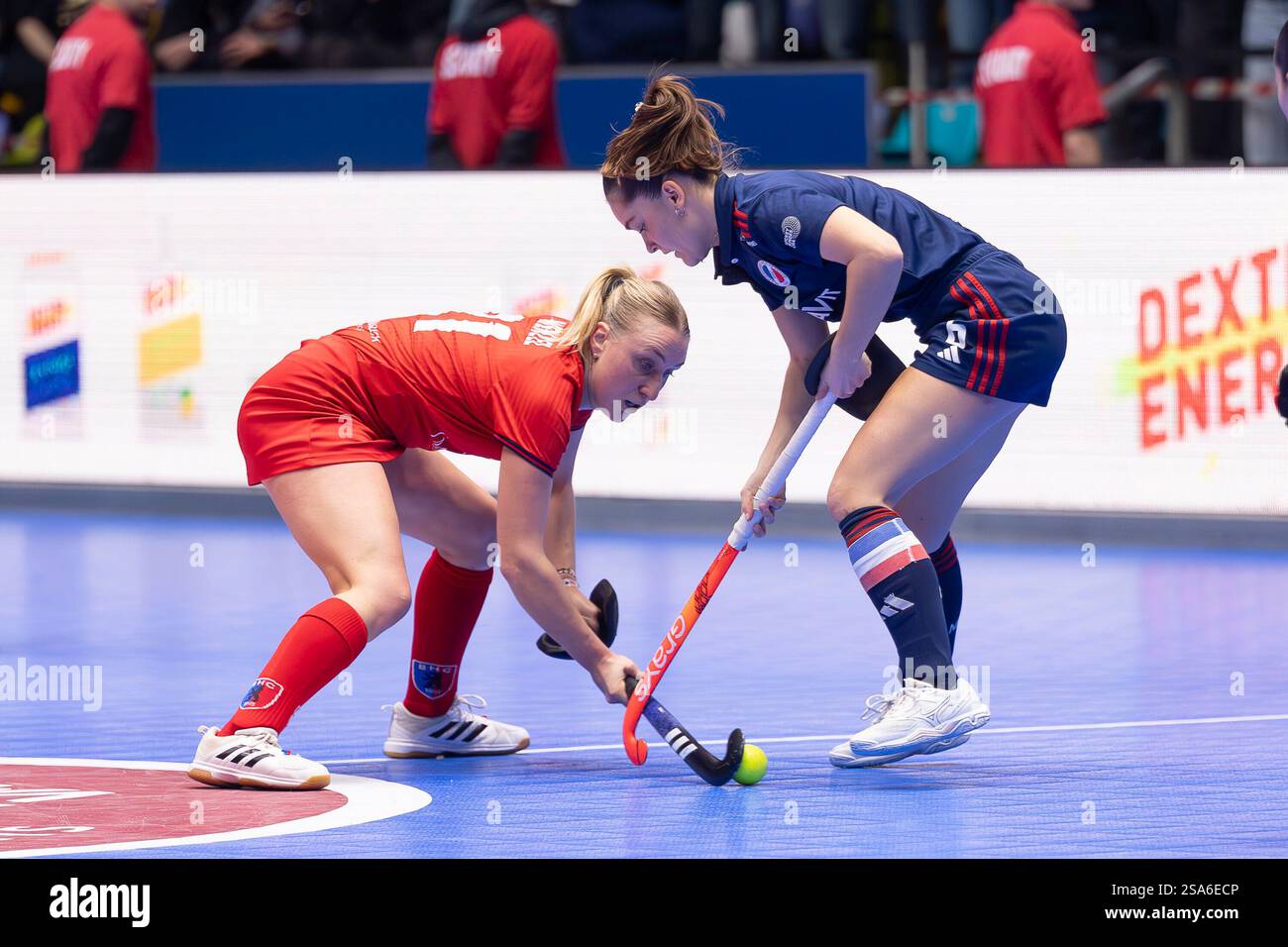 Frankfurt, Deutschland. 26th Jan, 2025. Benedetta Marie Wenzel (Berliner HC #21) & Fiona Felber ...