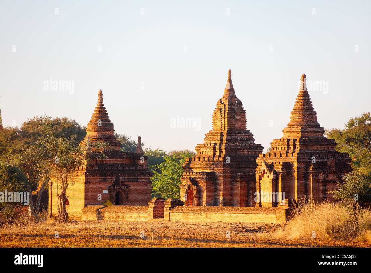 Stunning landscape view of historic buddhist pagodas in Bagan ...