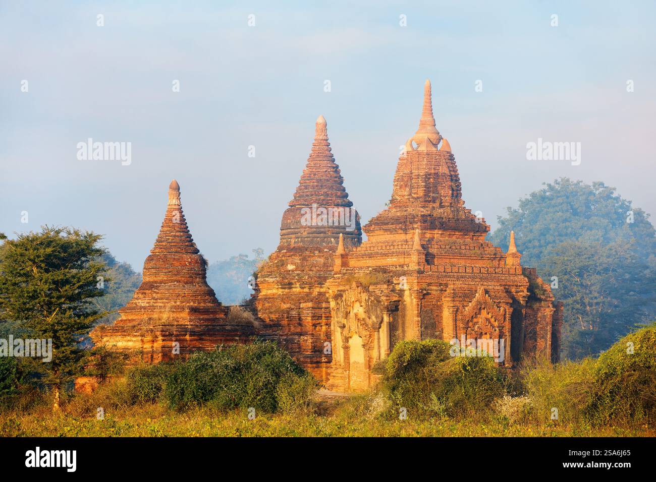 Stunning landscape view of historic buddhist pagodas in Bagan ...