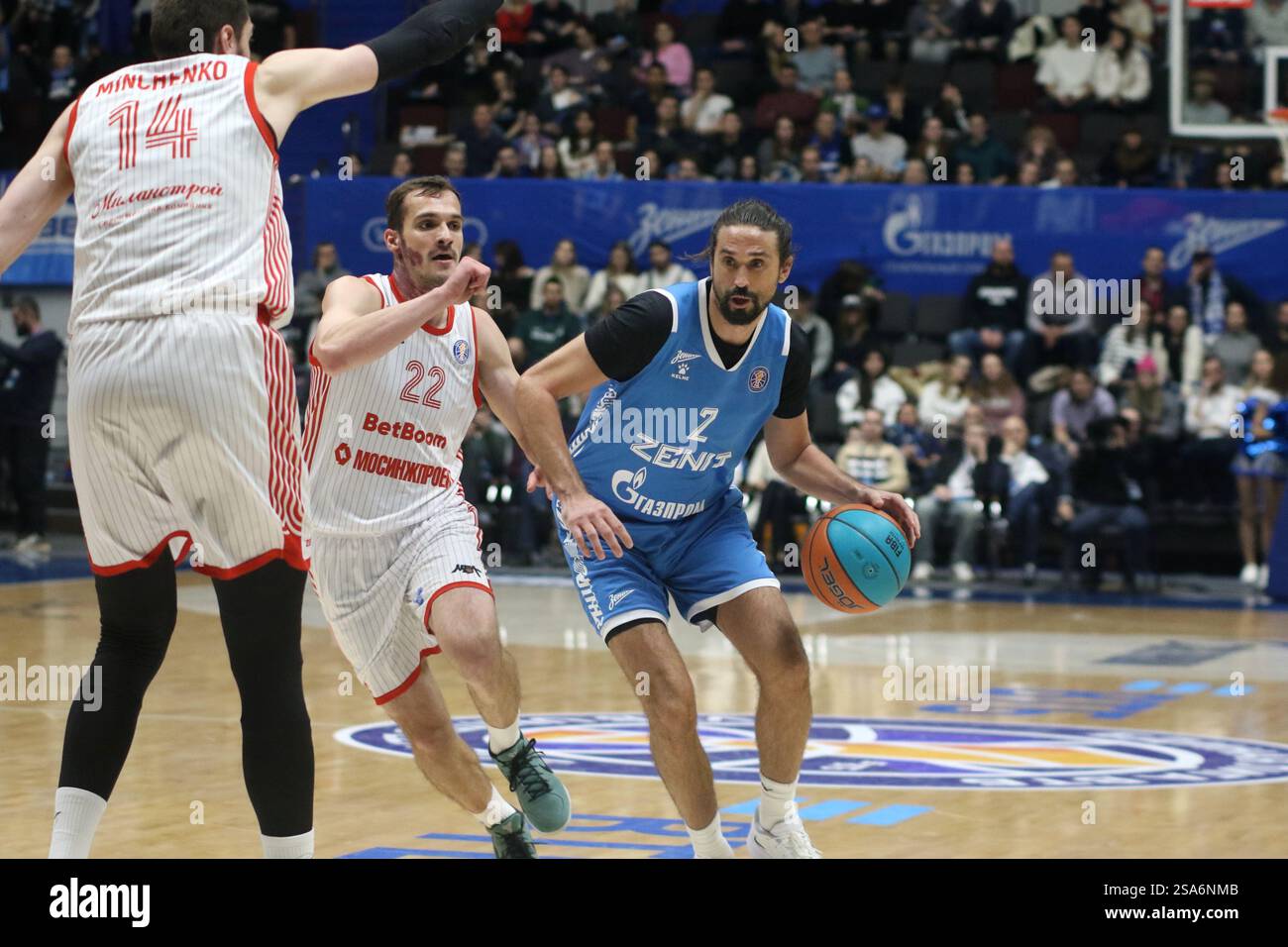 Alexey Shved (2) of Zenit, Gleb Sheiko (22) of MBA-MAI in action during ...