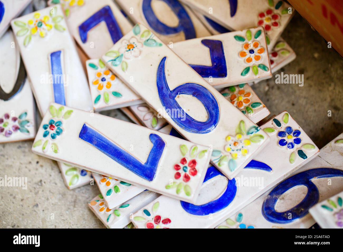 Number plates sale hi-res stock photography and images - Alamy