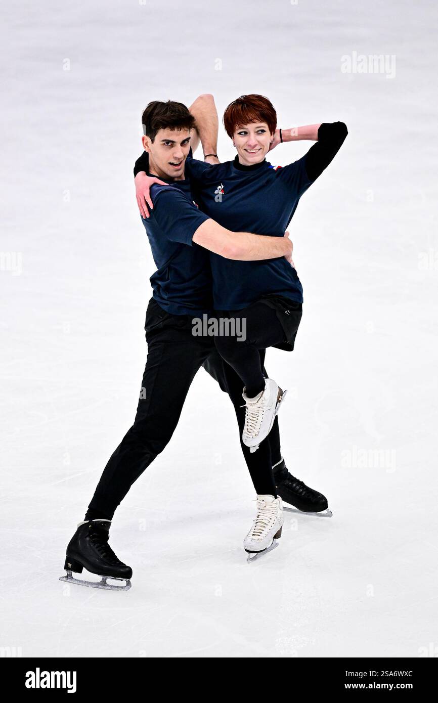 Evgeniia LOPAREVA & Geoffrey BRISSAUD (FRA), during Ice Dance Practice ...