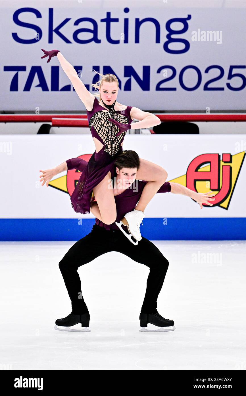 Loicia DEMOUGEOT & Theo le MERCIER (FRA), during Ice Dance Practice, at ...
