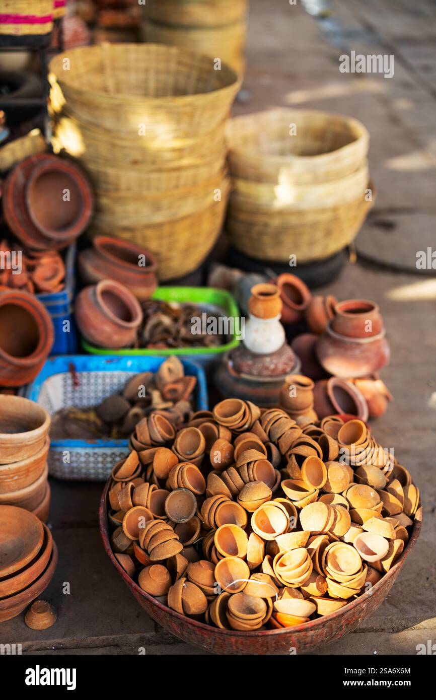 Variety handmade clay pots hi-res stock photography and images - Alamy