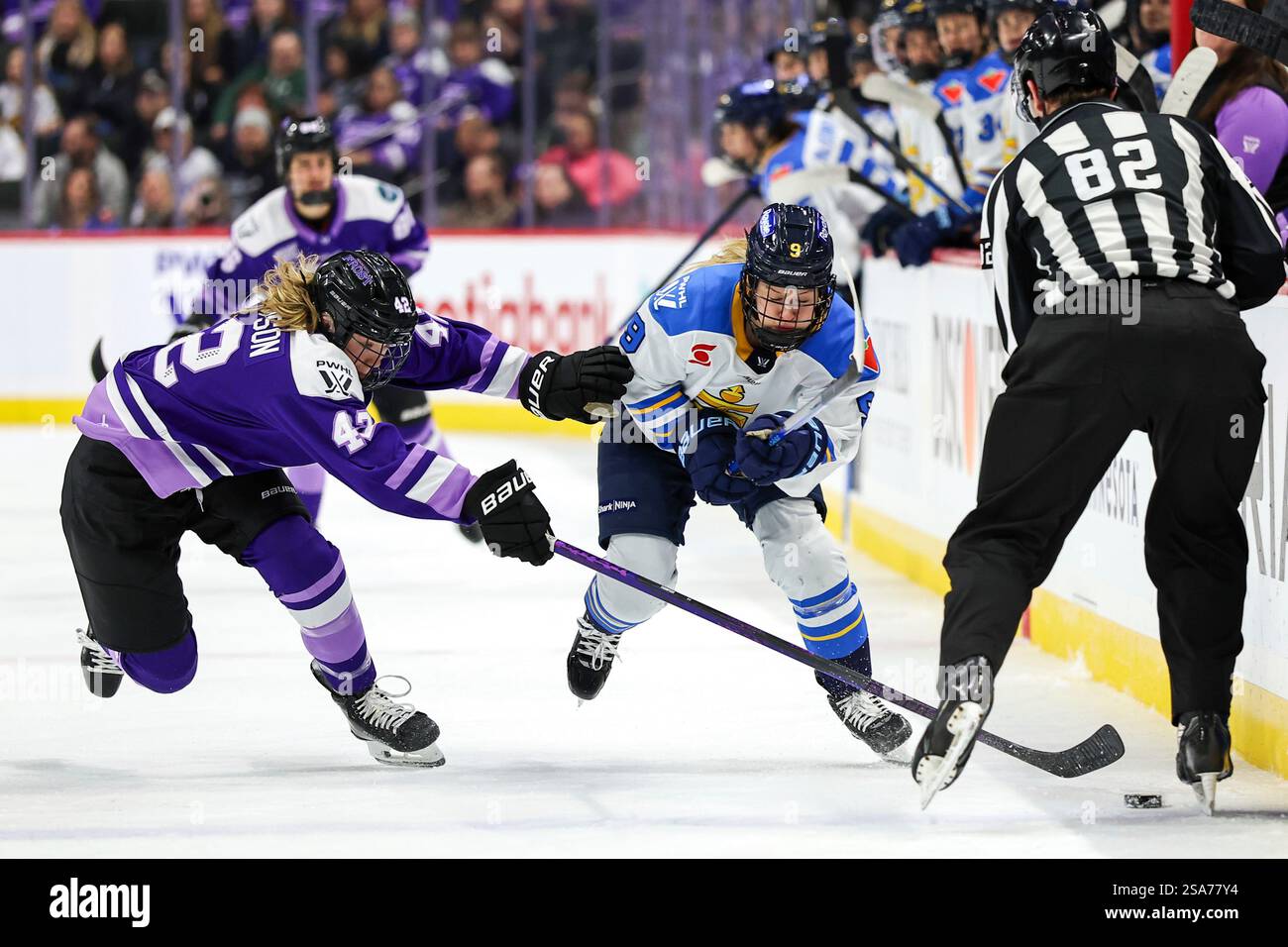 January 28th, 2025: Minnesota Frost defender Claire Thompson (42) and ...