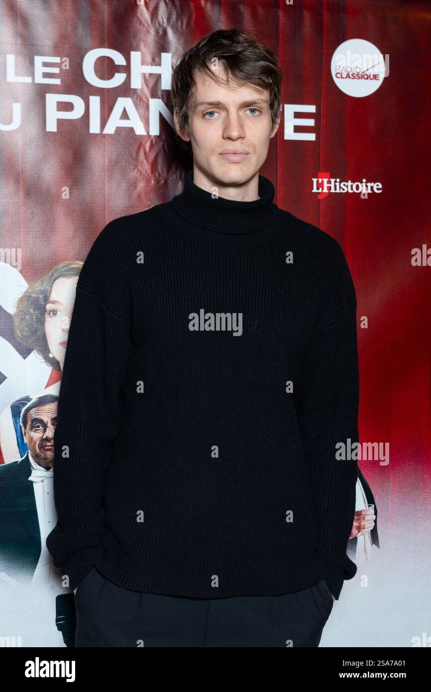 Paris, France. 28th Jan, 2025. Oscar Lesage attends "Le choix du ...